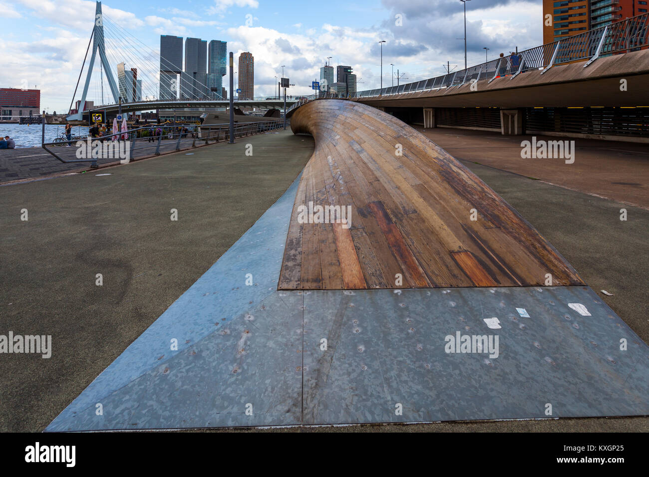 Wooden ramp hi-res stock photography and images - Alamy
