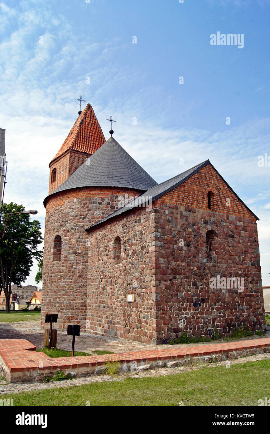 Kosciol sw prokopa strzelno hi-res stock photography and images - Alamy