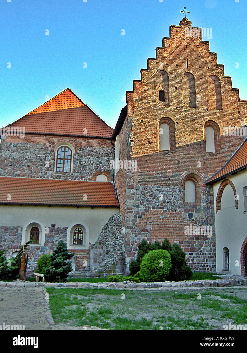 Kosciol klasztorny hi-res stock photography and images - Alamy