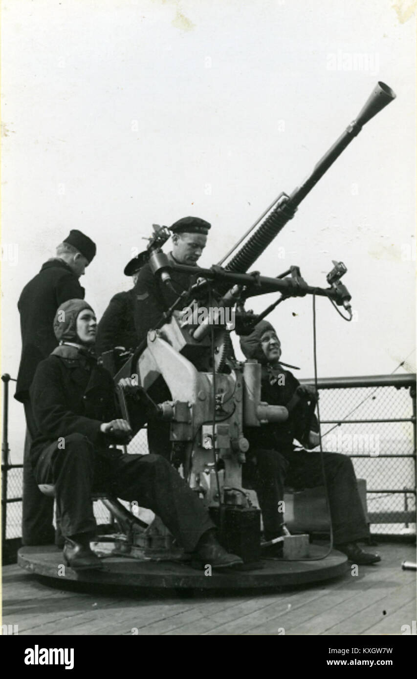 Aa gun hi-res stock photography and images - Alamy