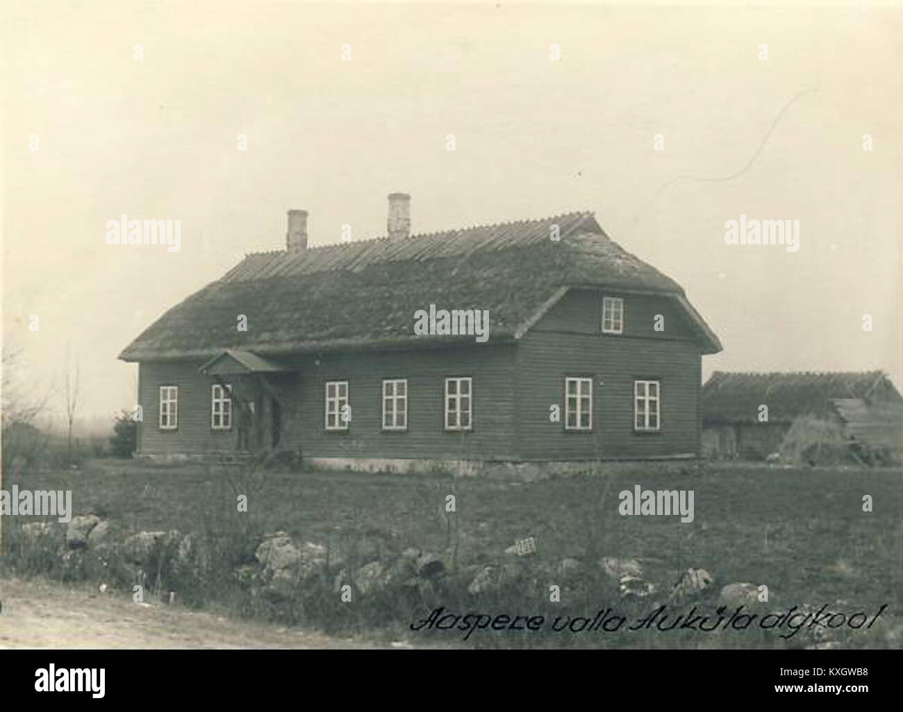 Aaspere valla Auküla algkool Stock Photo - Alamy