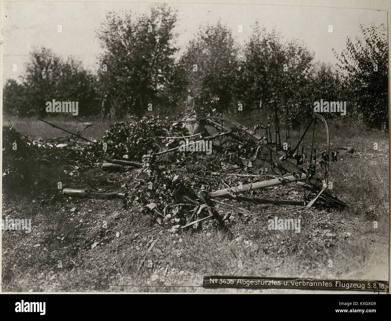 Biplane crash hi-res stock photography and images - Alamy