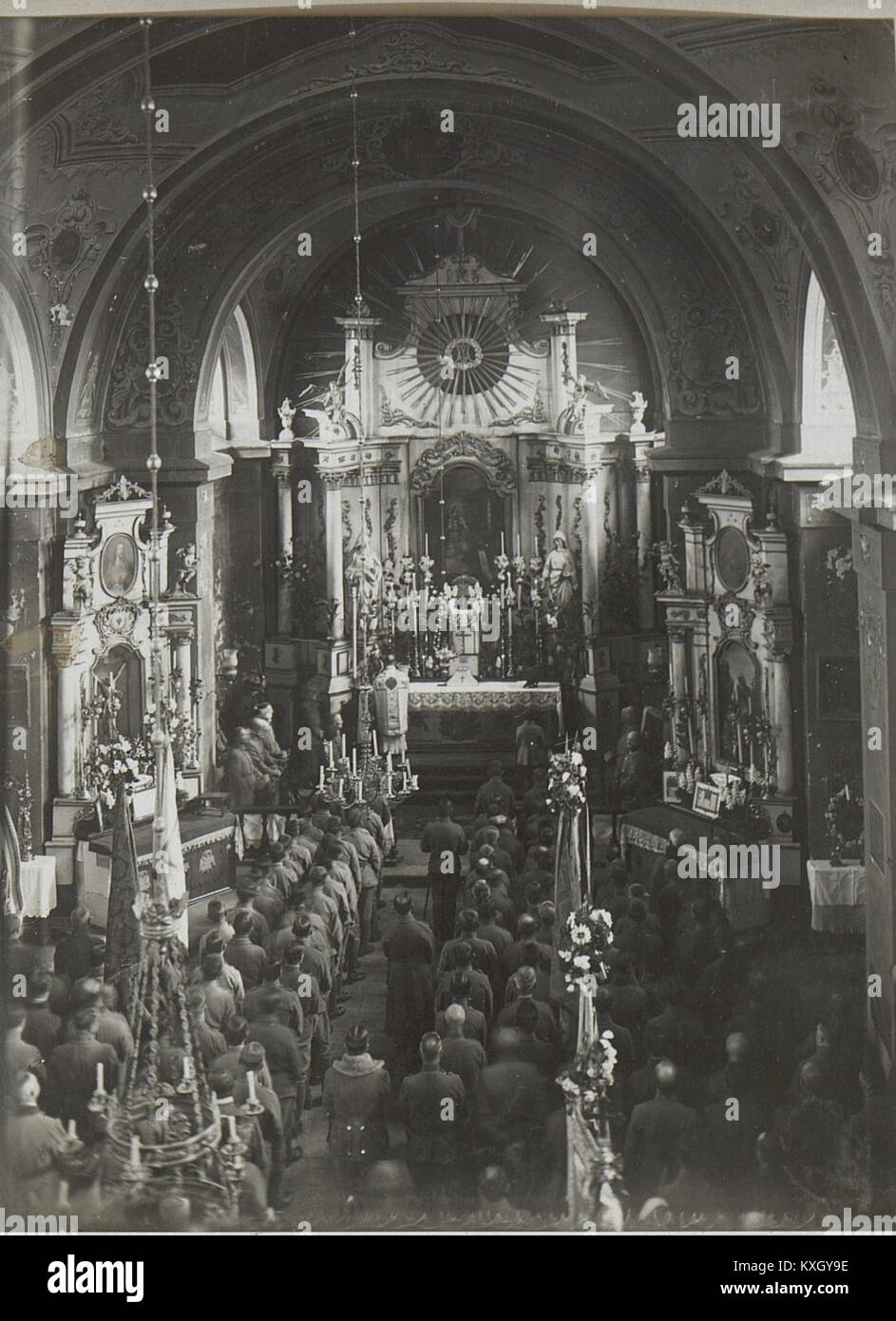 Photograph documenting the farewell service held on April 14, 1918 ...