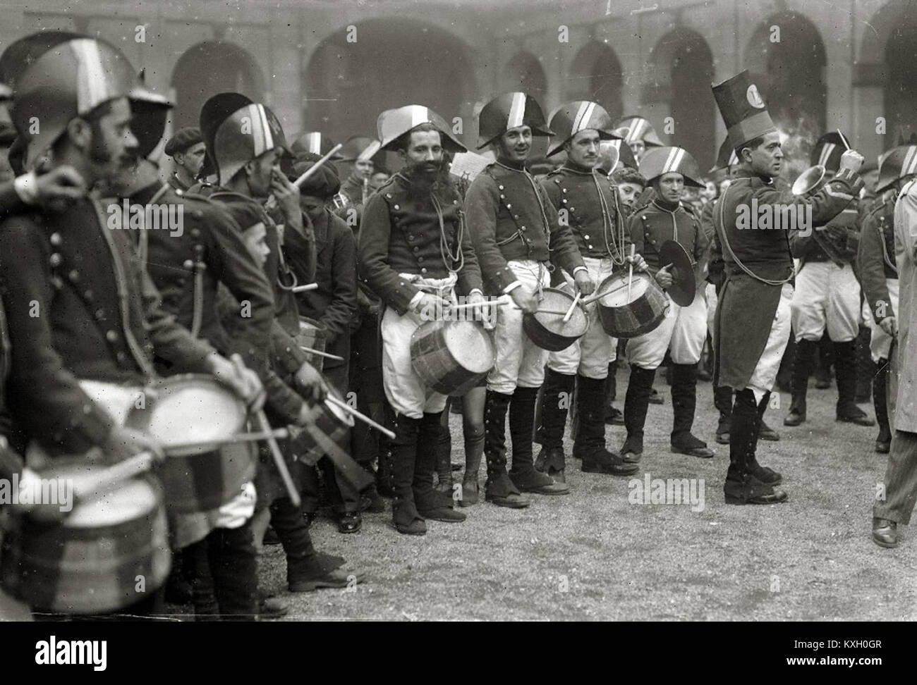 A photograph showing participants in the traditional Tamborrada ...