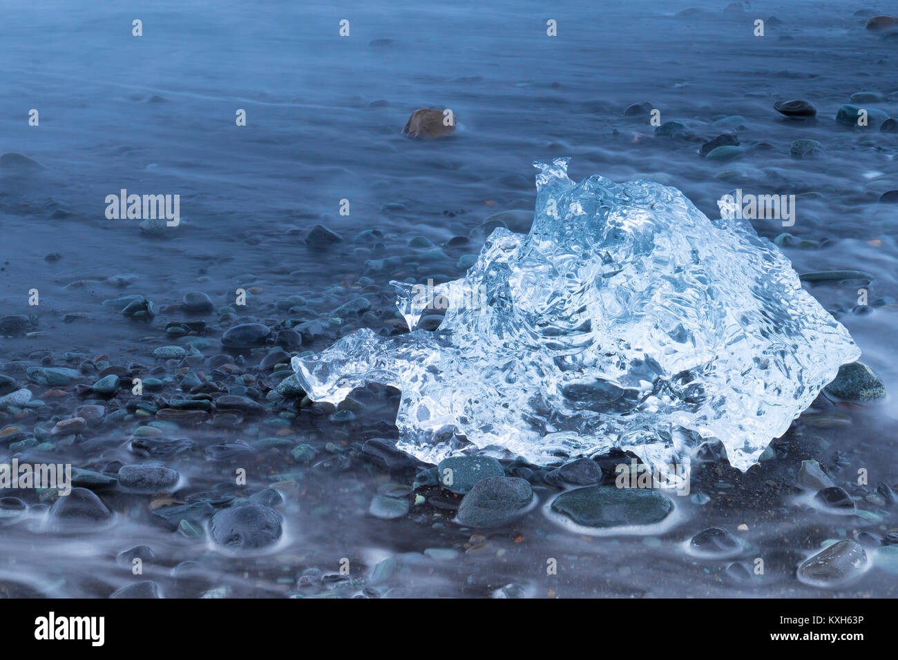 Scenery on beach lagoon hi-res stock photography and images - Alamy