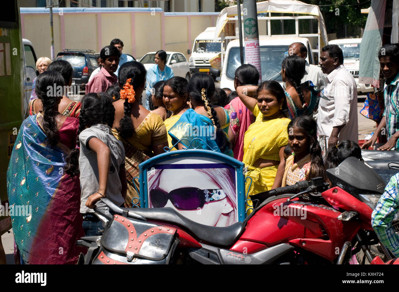 Gathering of India ladies in the streets of pilgrimage place of ...