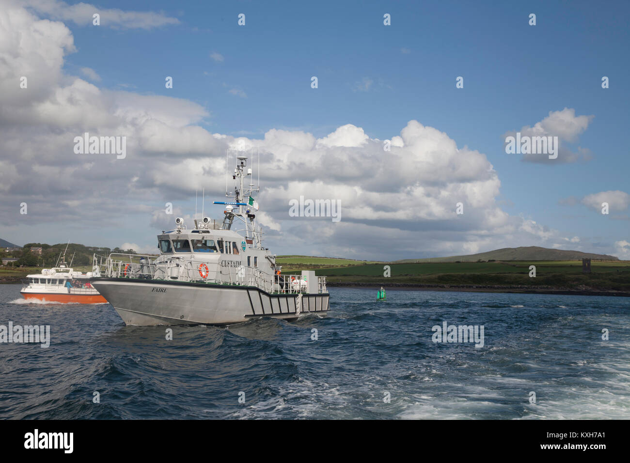 Irish Customs boat in Dingle Harbour Stock Photo - Alamy