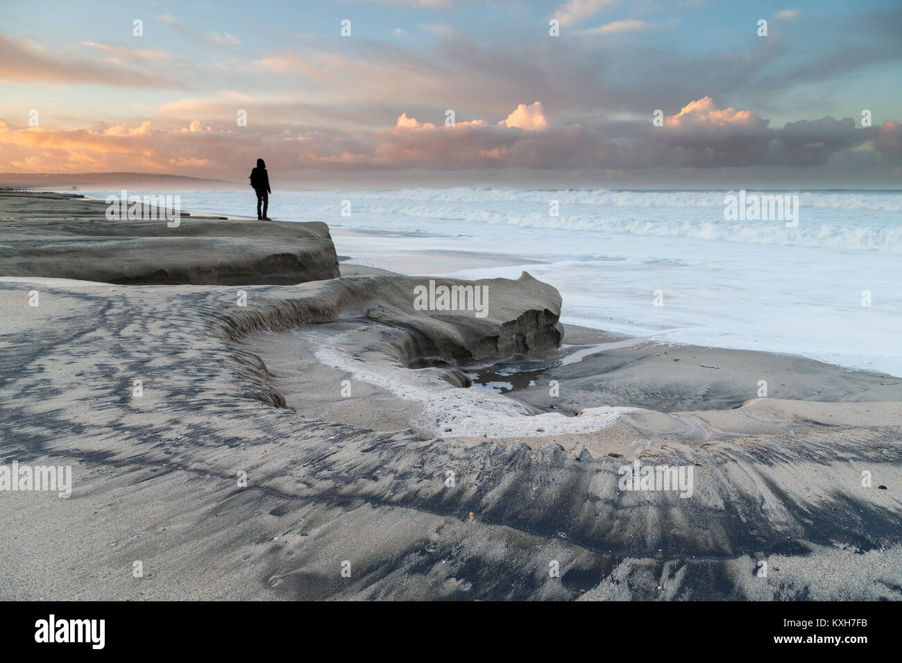 Sunrise over ocean an man hi-res stock photography and images - Alamy
