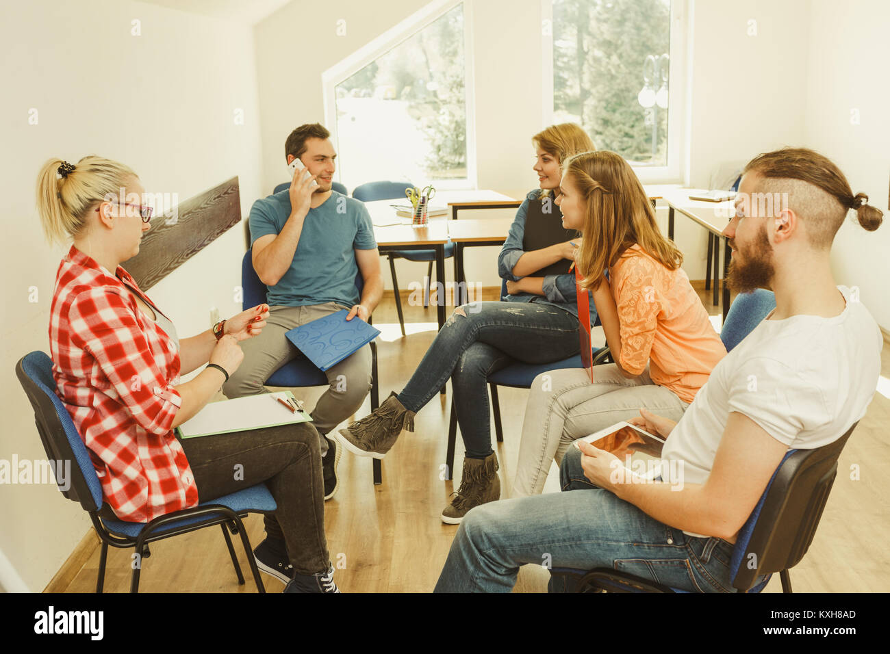 Team collaboration meeting start up concept. Male and female diversity ...