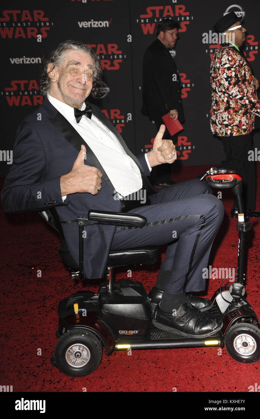 Premiere Star The Last Jedi Wars Featuring: Peter Mayhew Where: Los ...