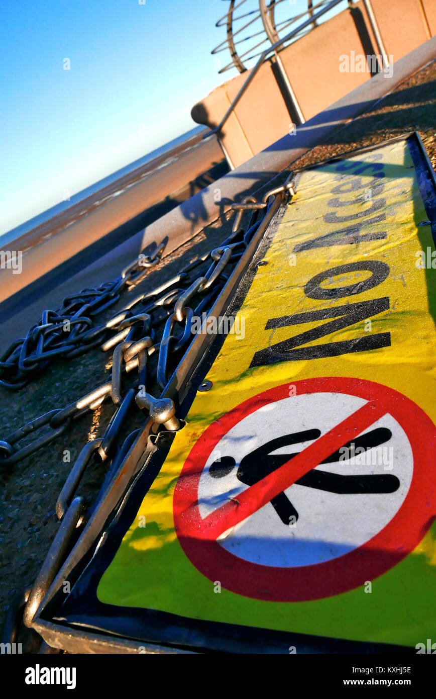 No access sign laying on the ground in front of sea Stock Photo - Alamy