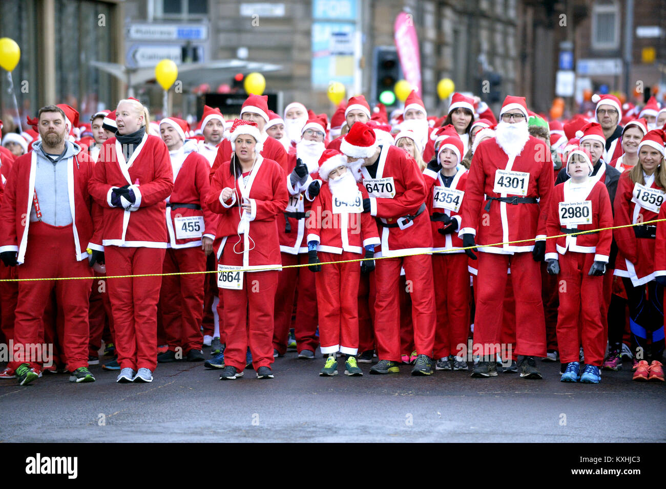 The annual Santa Dash in which 7,500 people take to the streets in ...