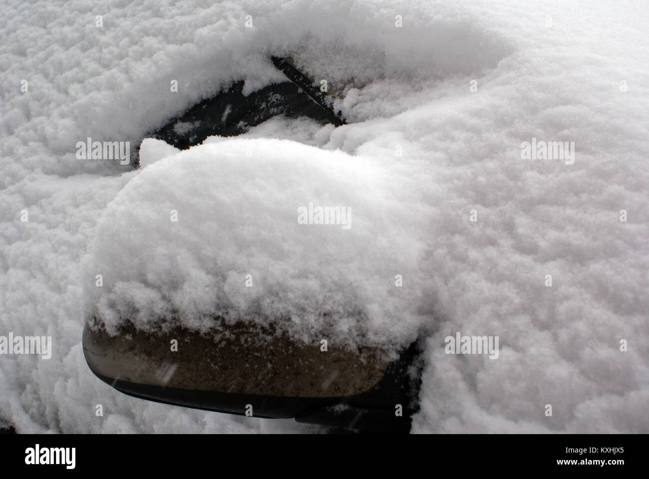 Car on the snow in Moscow winter Stock Photo - Alamy