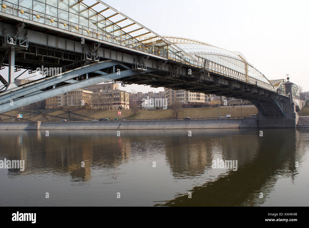 White arch across frame hi-res stock photography and images - Alamy