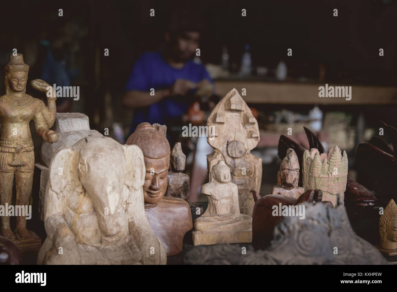 Cambodian art hi-res stock photography and images - Alamy