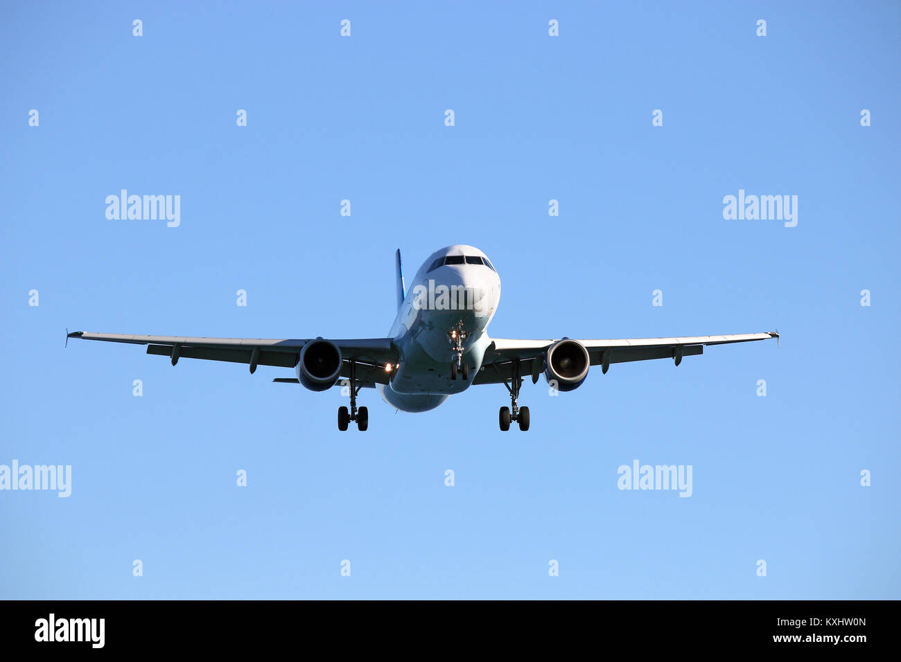 Flying wing cockpit hi-res stock photography and images - Alamy
