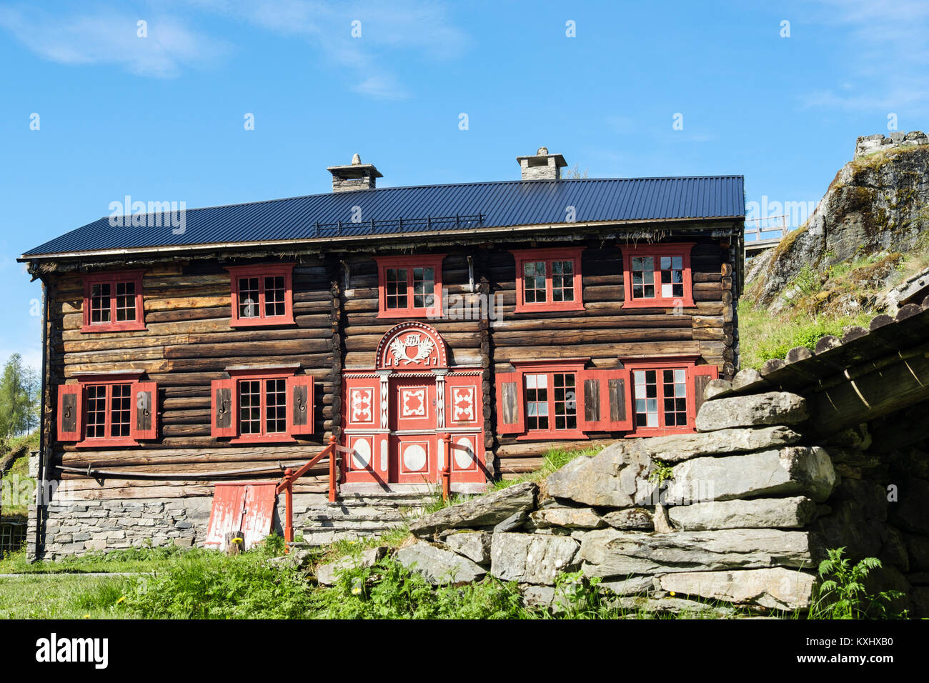 Traditional norwegian farmhouse hi-res stock photography and images - Alamy