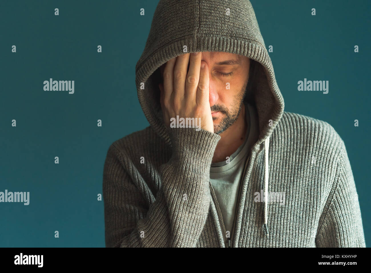 Disbelief hi-res stock photography and images - Alamy