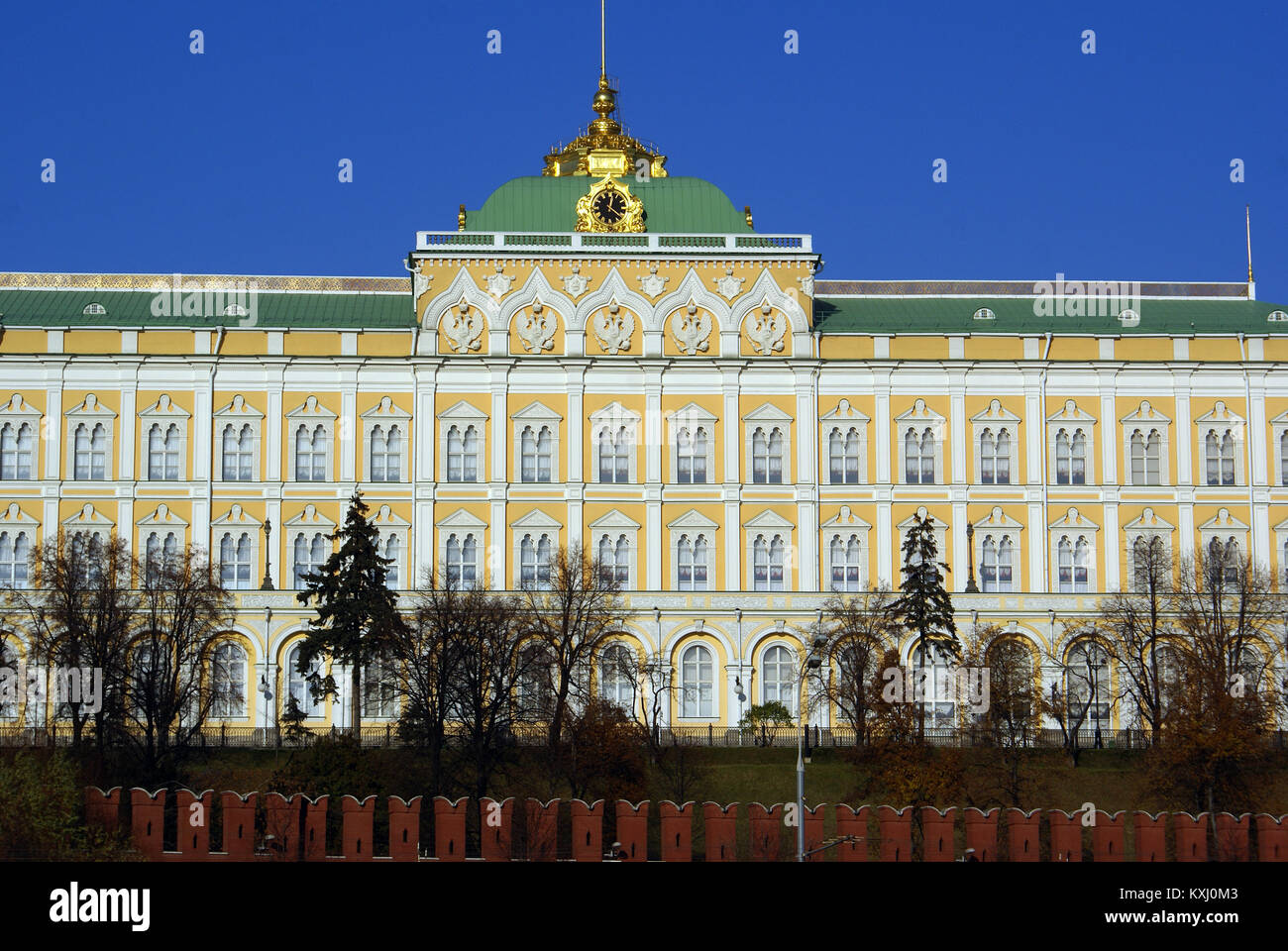 Big kremlin palace moscow hi-res stock photography and images - Alamy