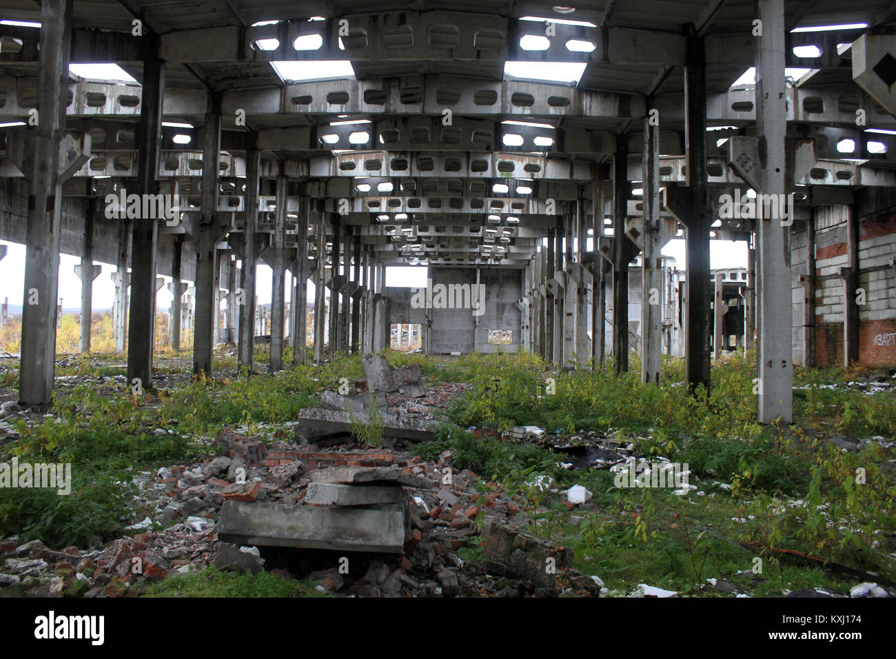 Factory with north light roof hi-res stock photography and images - Alamy
