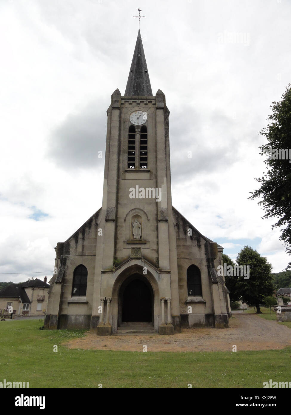 This image depicts the church in Barisis-aux-Bois, a commune in the ...