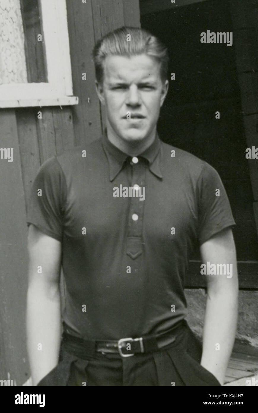 Asbjørn Ruud (1919-1986) was a Norwegian ski-jumper who won the gold ...