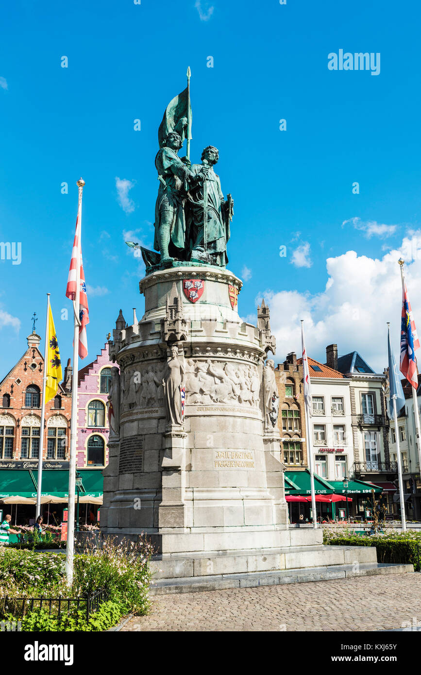 Bruges jan breydel and pieter de coninck monument hi-res stock ...