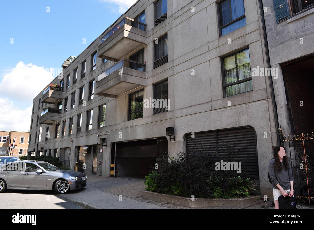 1970s brutalist style architecture hi-res stock photography and images ...