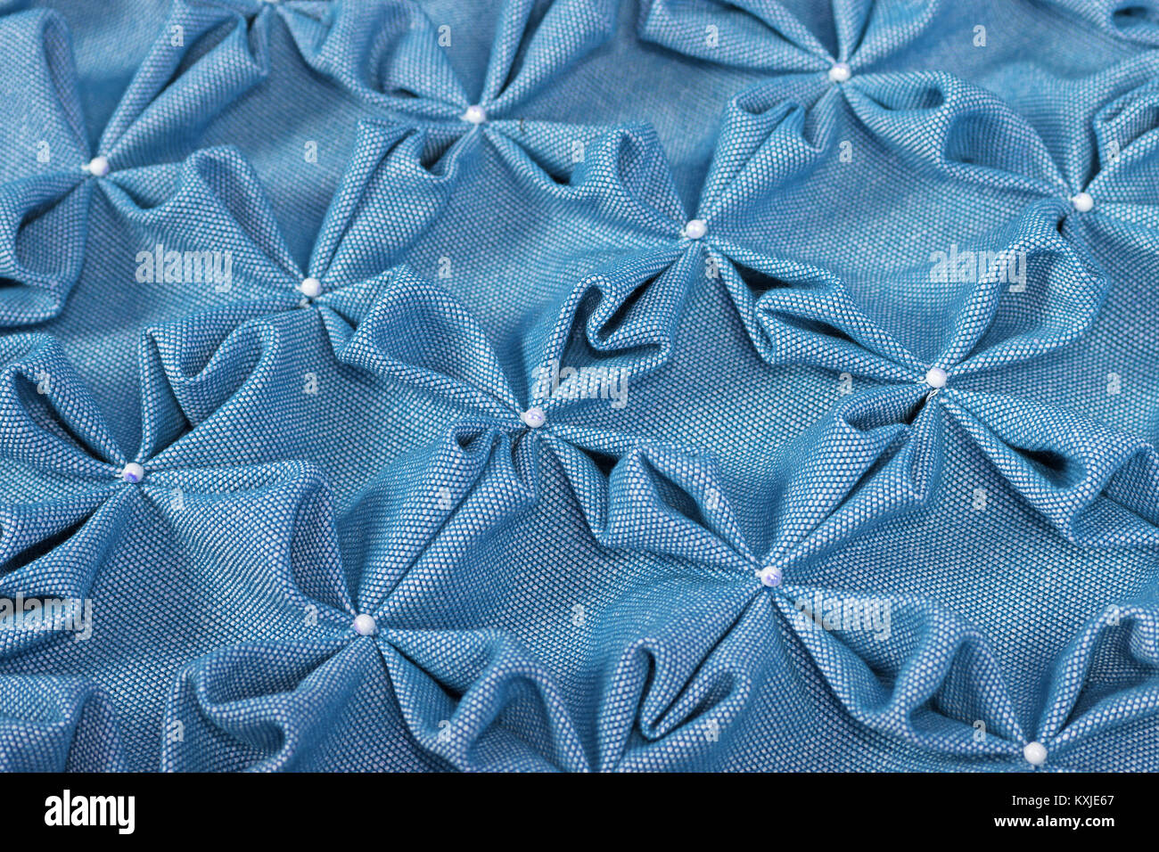 Smocking hi-res stock photography and images - Alamy