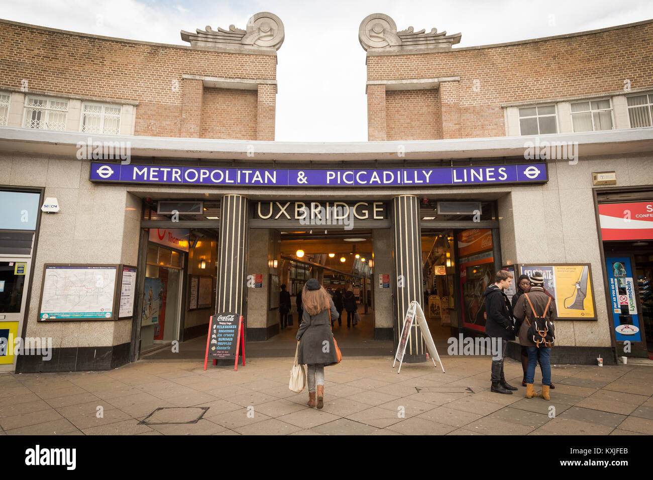 Uxbridge tube station hi-res stock photography and images - Alamy