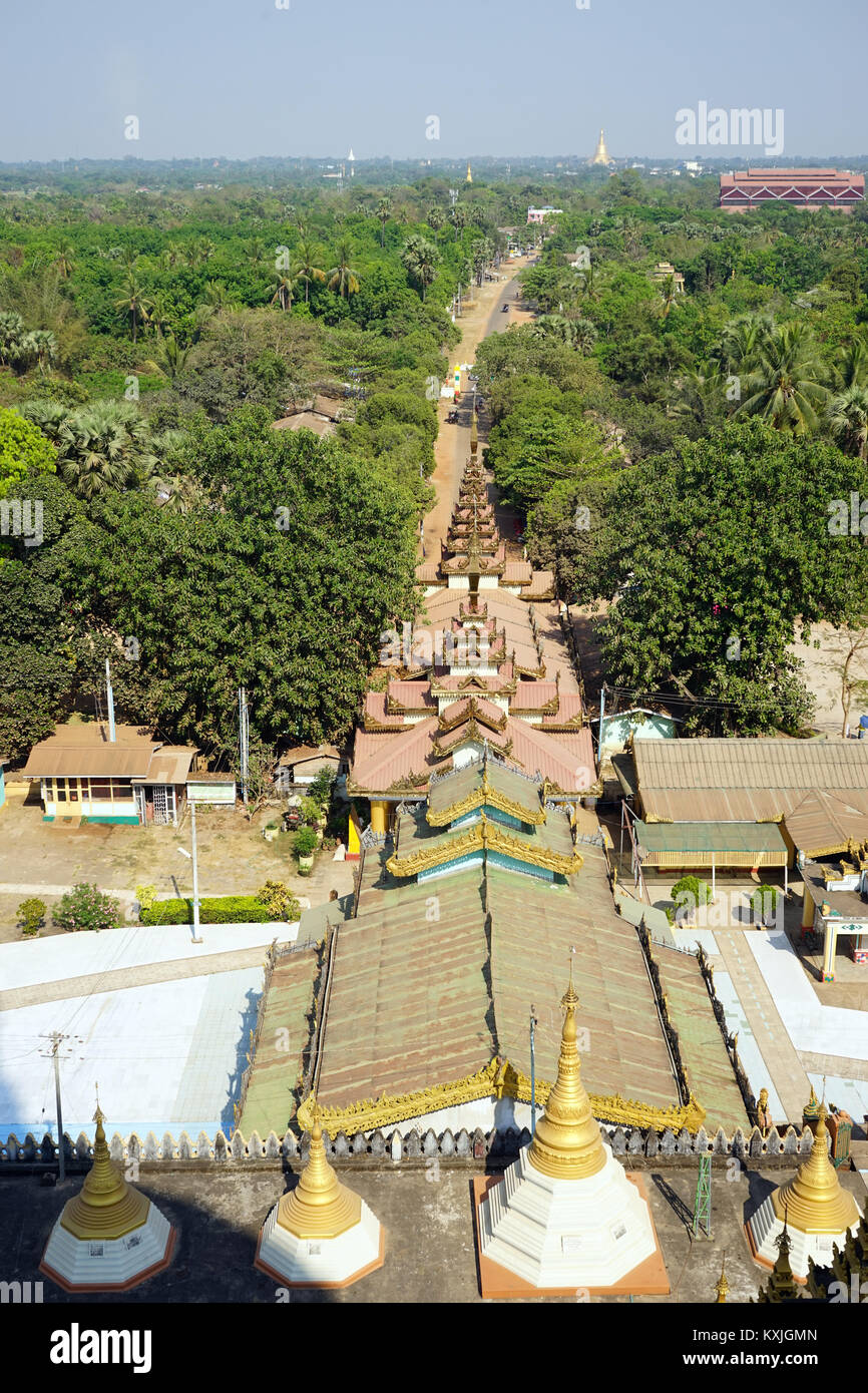 BAGO, MYANMAR - CIRCA APRIL 2017 View from Mahazedi pagoda Stock Photo ...