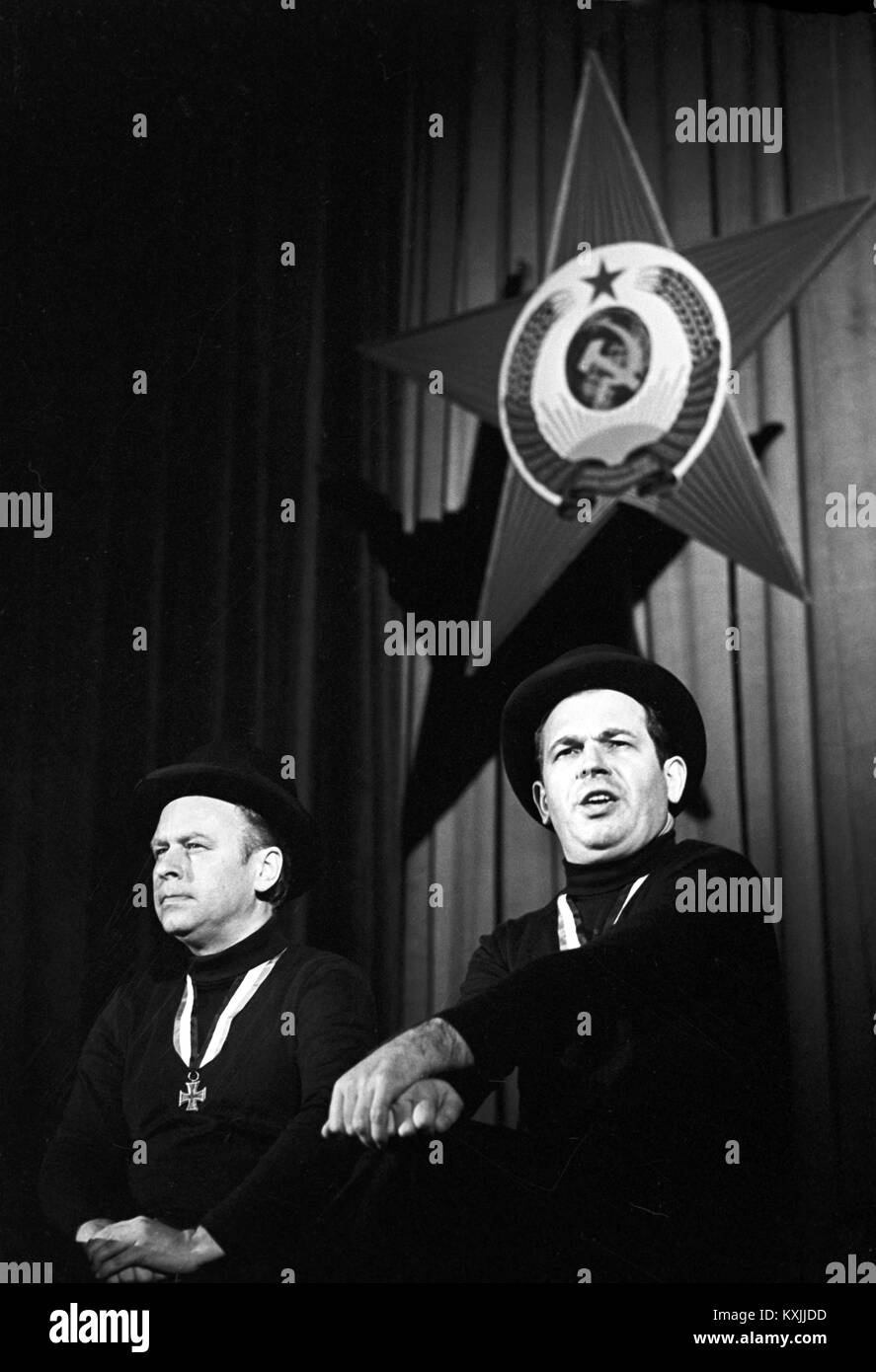 Performance of the "Revolutionary Party" by August-Bebel foundation in ...