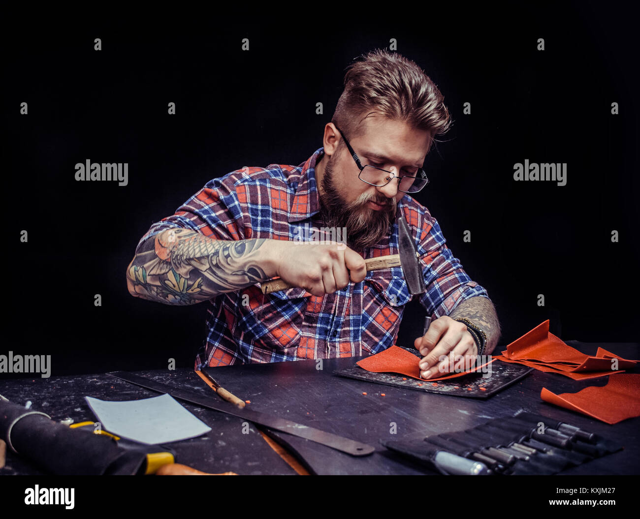 Manual Leather Dyeing Process High Resolution Stock Photography and ...