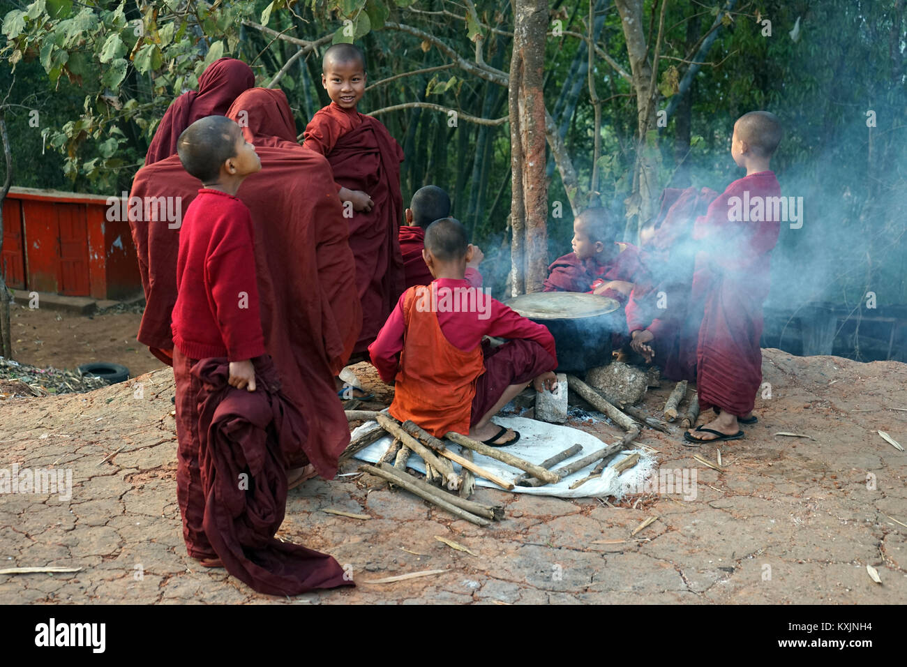 KALAW, MYANMAR - CIRCA APRIL 2017 Young monks near bonfire Stock Photo ...