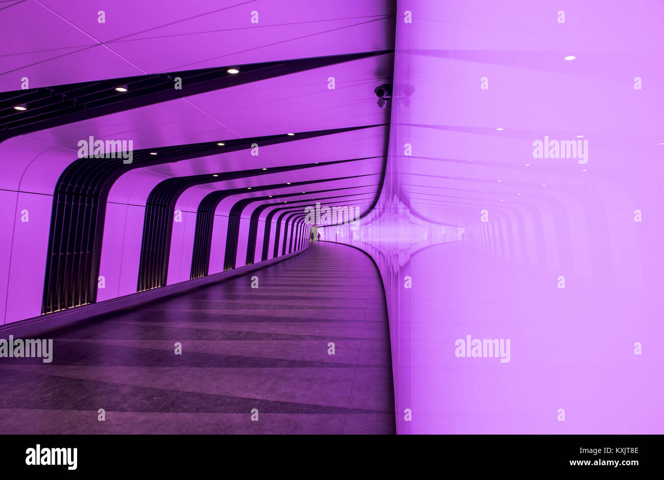 Kings cross tunnels hi-res stock photography and images - Alamy