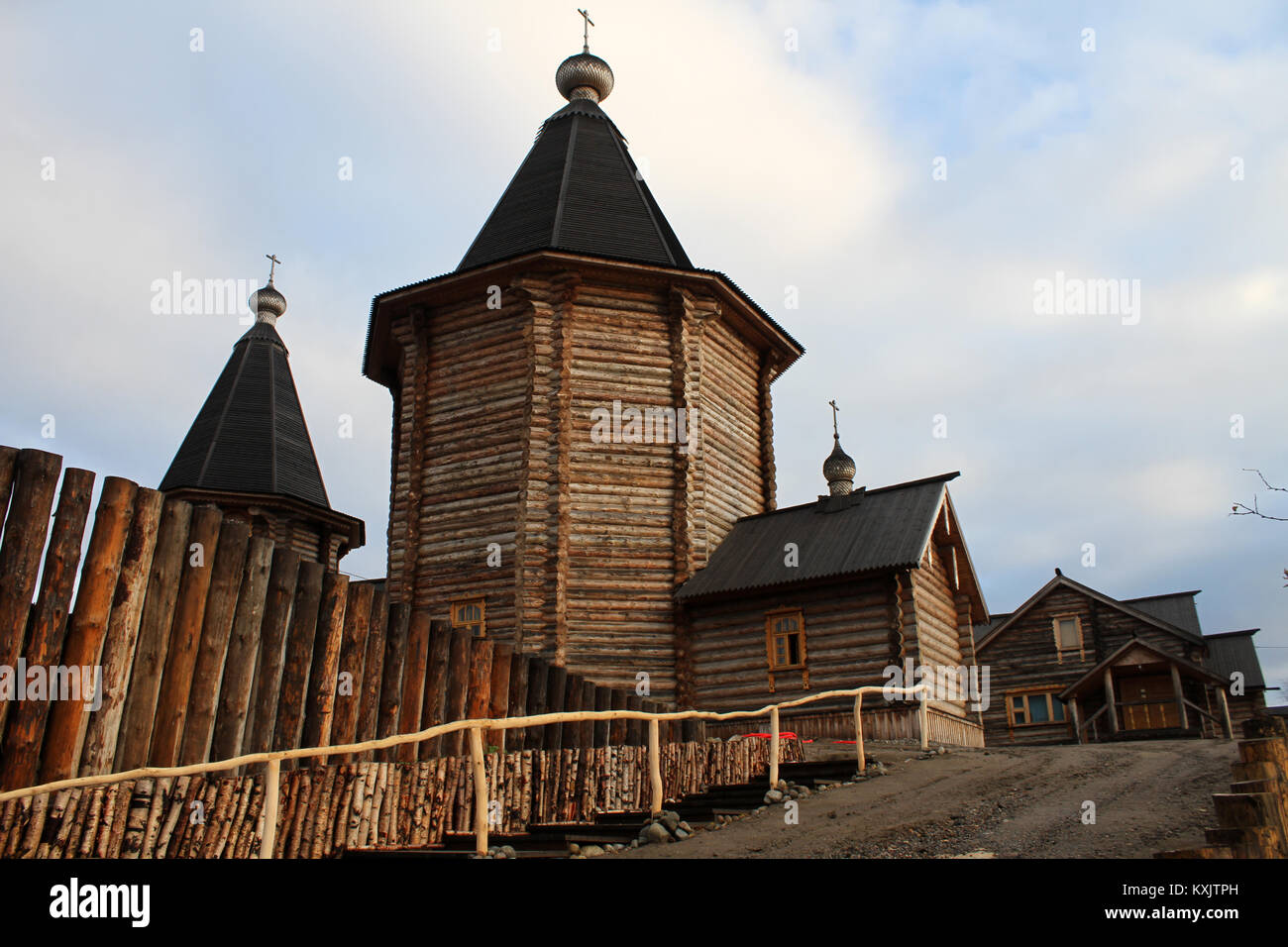 New wooden monastery buildings in Murmansk, Russia Stock Photo - Alamy