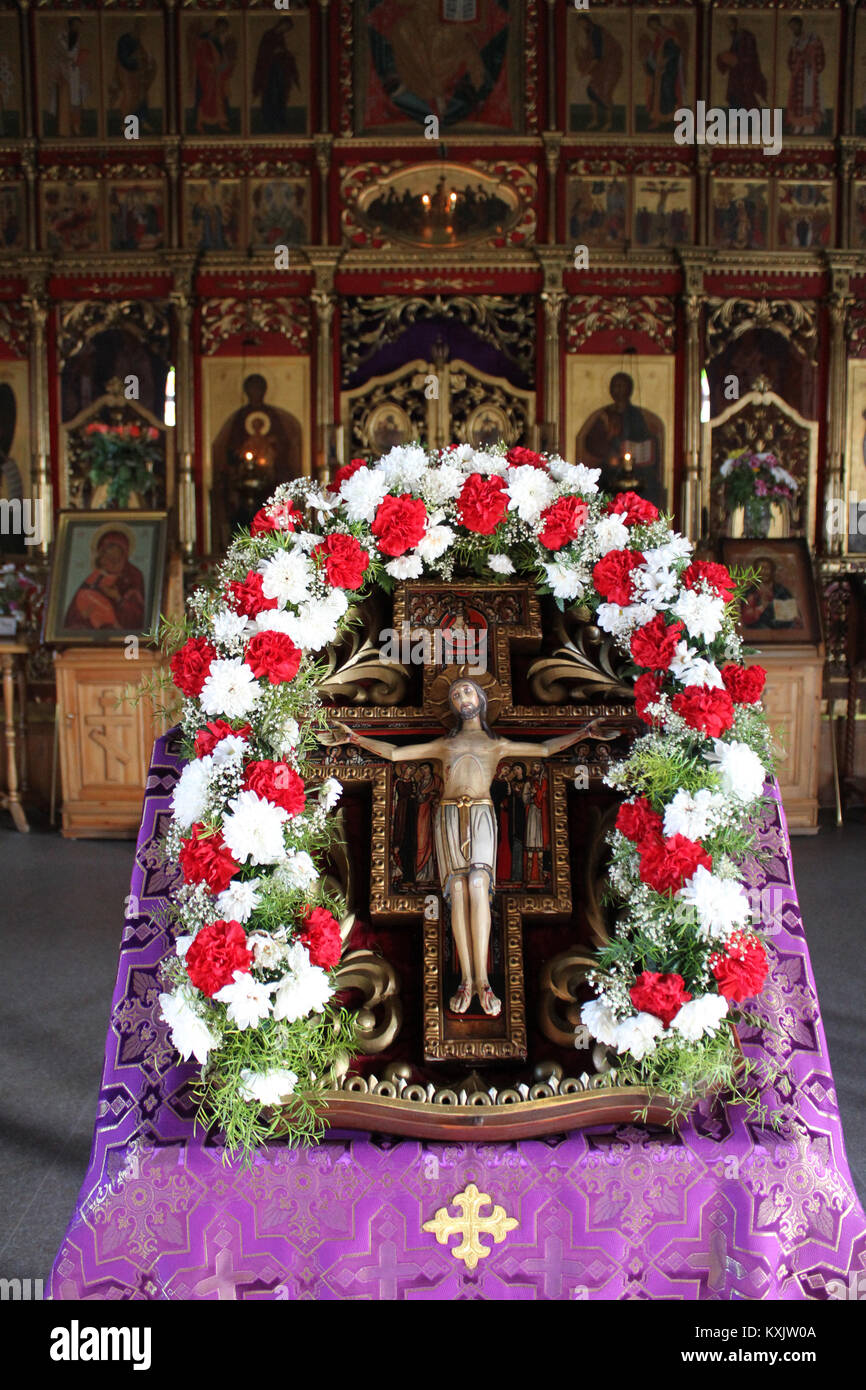 Altar icon greek orthodox church hi-res stock photography and images ...