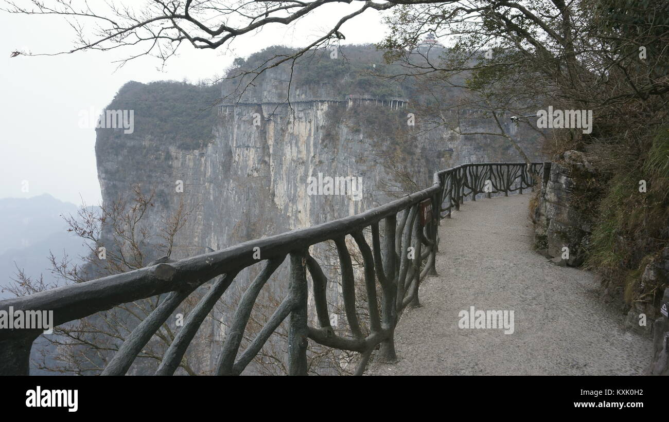 narrow path on avatar mountain in zhangjiajie Stock Photo - Alamy