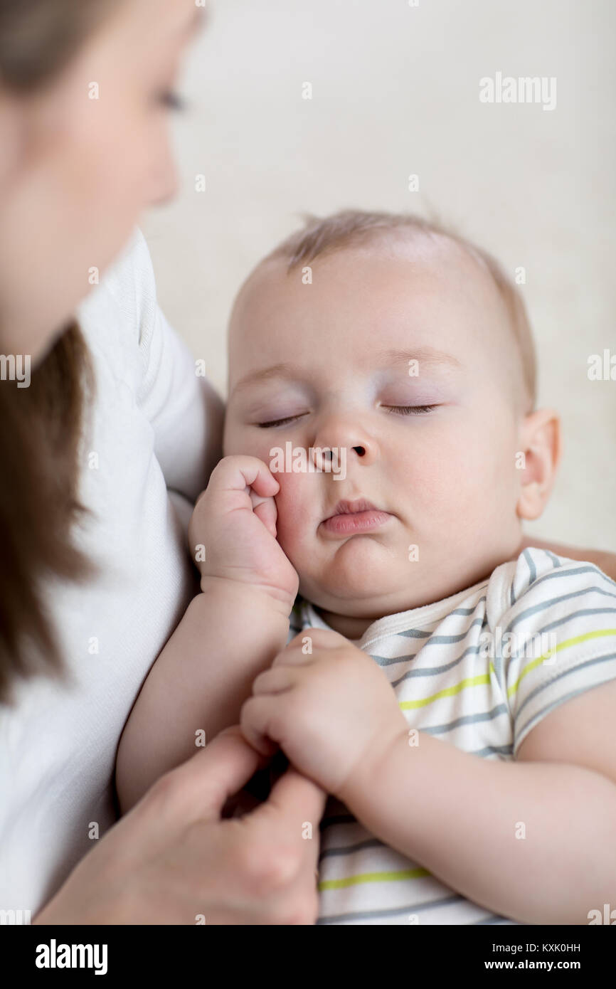 Lulling hi-res stock photography and images - Alamy