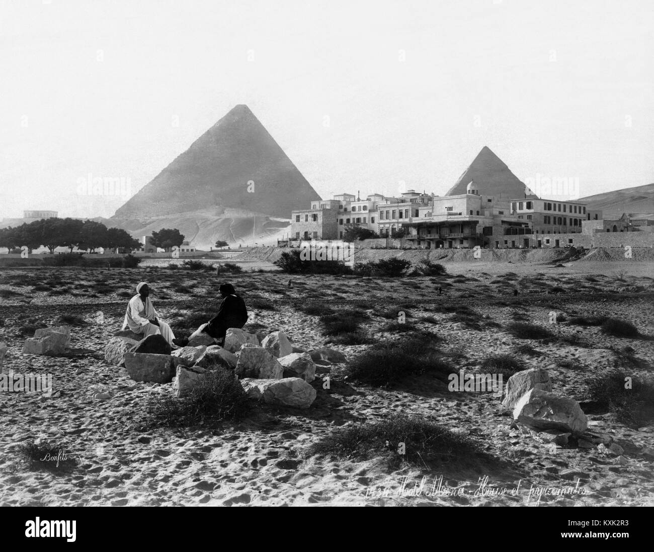 Mena house pyramid hi-res stock photography and images - Alamy