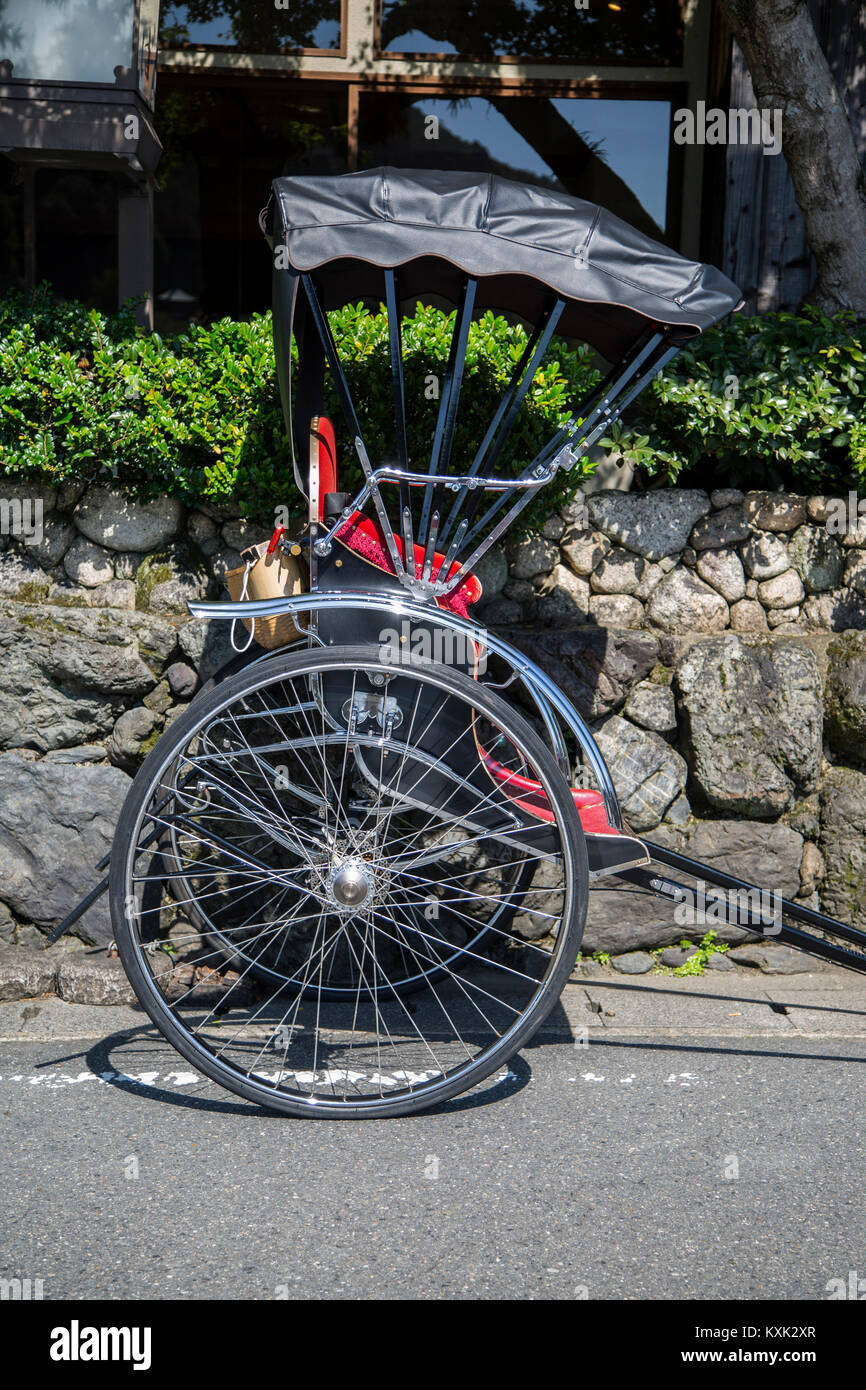 Arashiyama rickshaws hi-res stock photography and images - Alamy