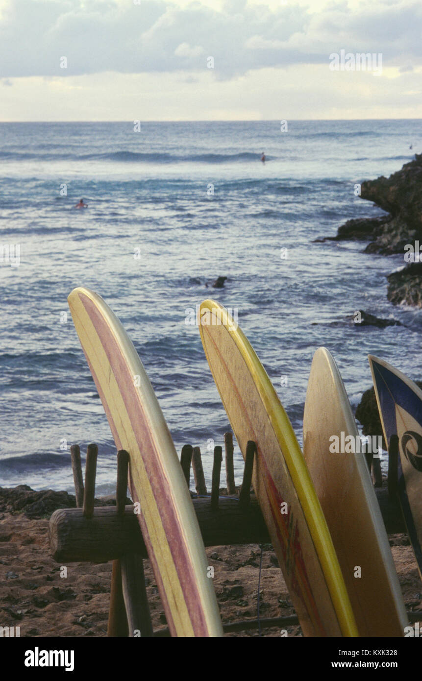 North shore oahu surfing hi-res stock photography and images - Alamy