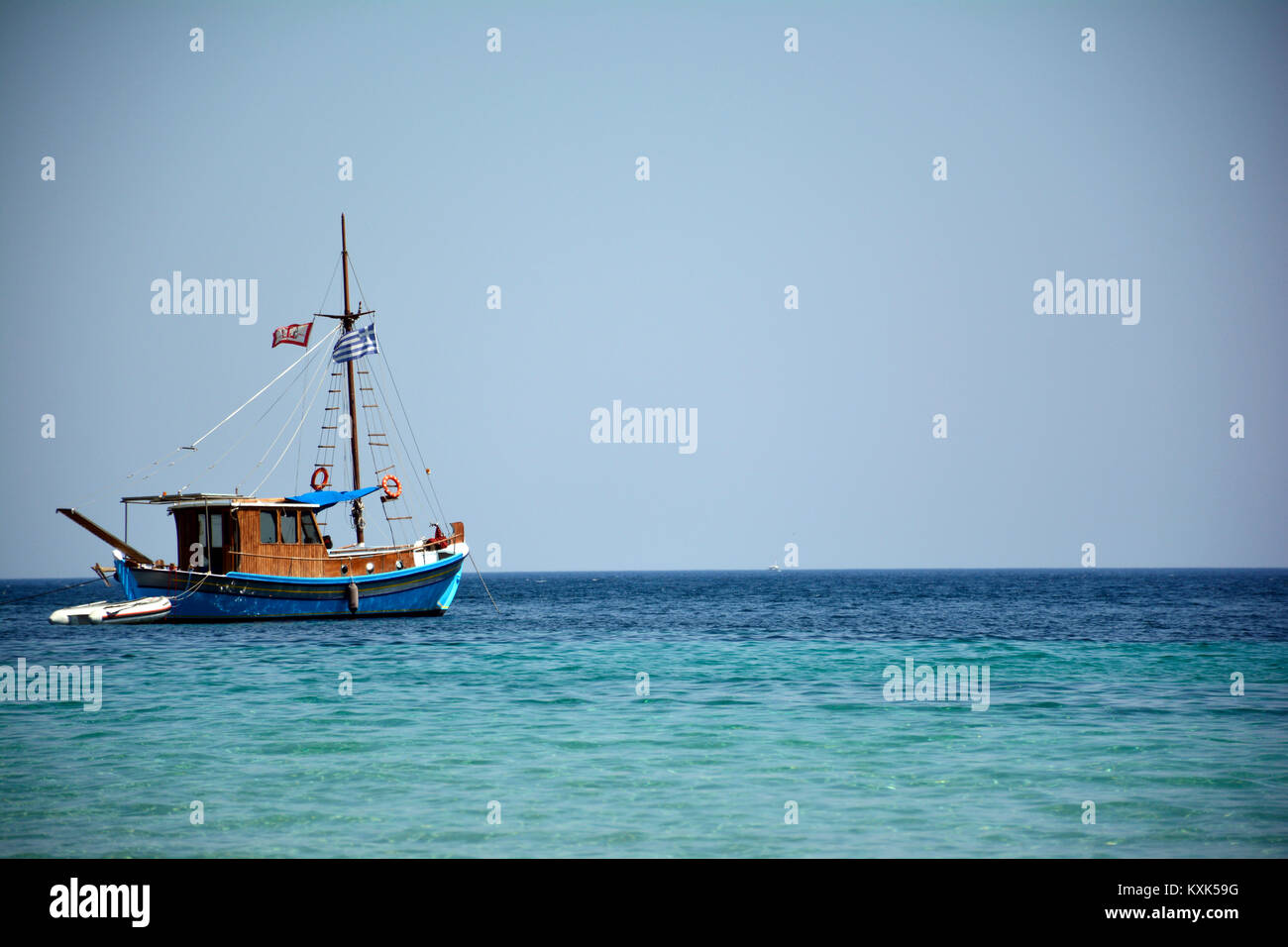 Greek fish boat hi-res stock photography and images - Alamy