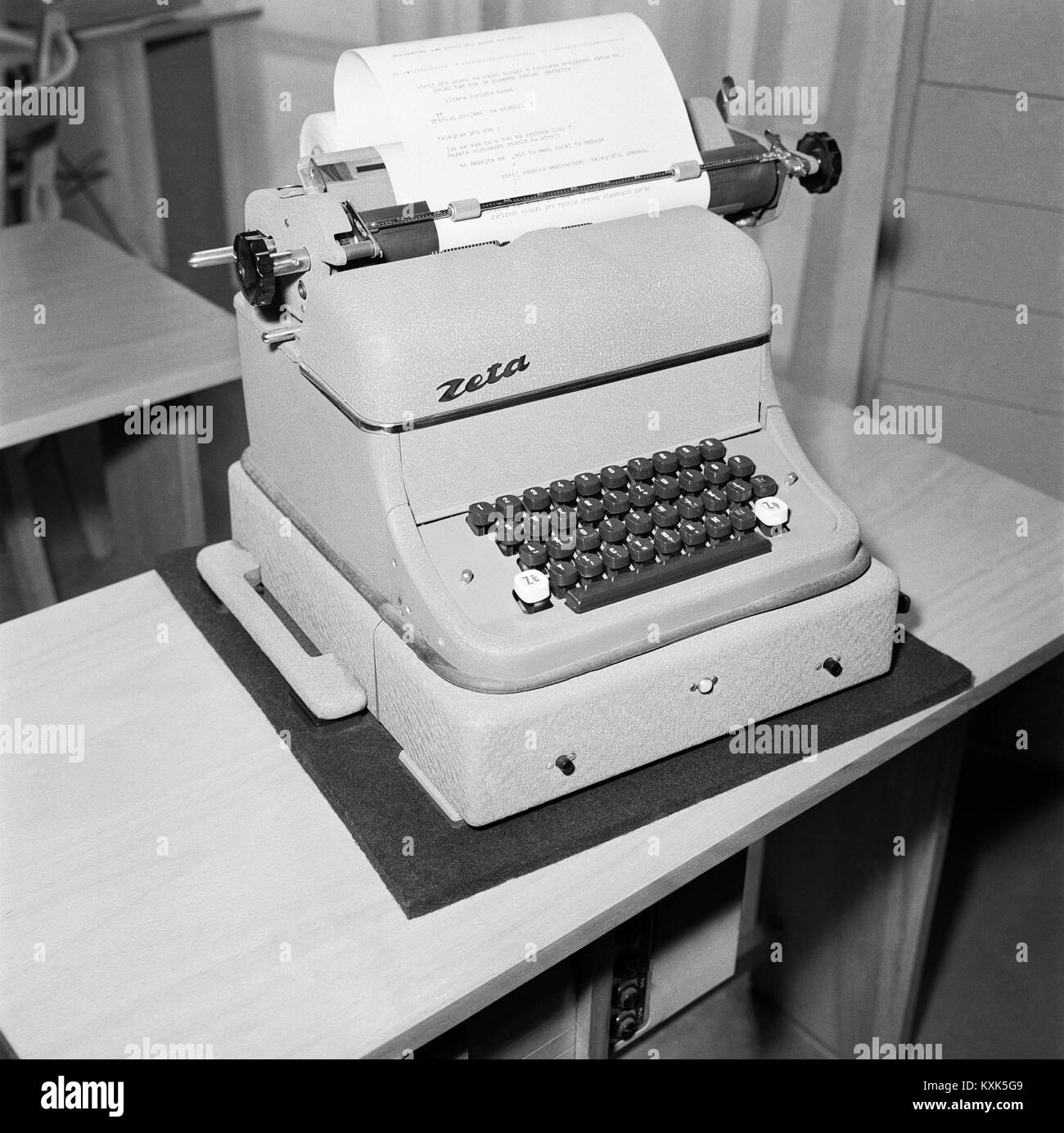 Teletypewriter hi-res stock photography and images - Alamy