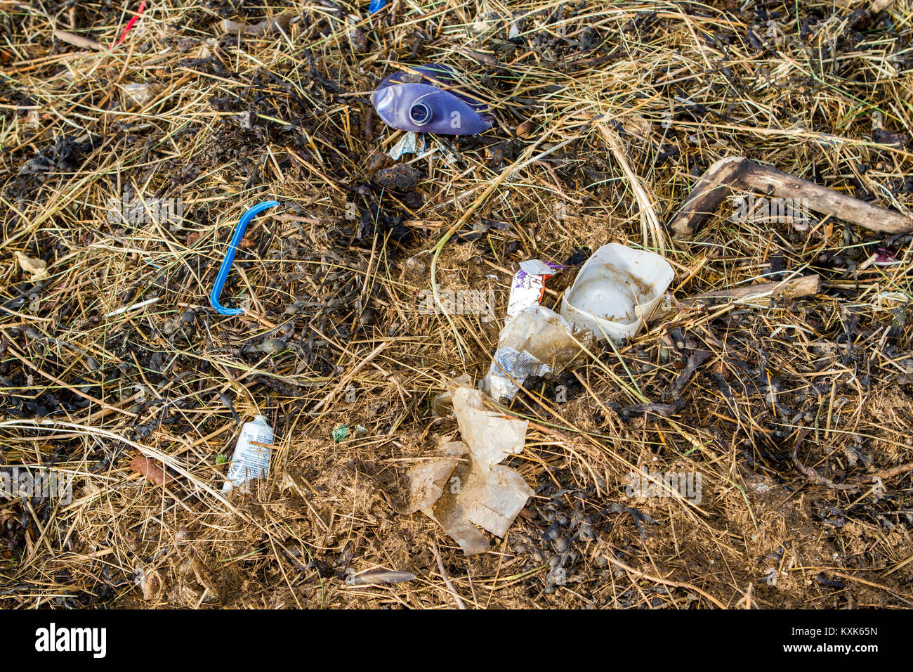 Plastic bottles washed up on shoreline hi-res stock photography and ...