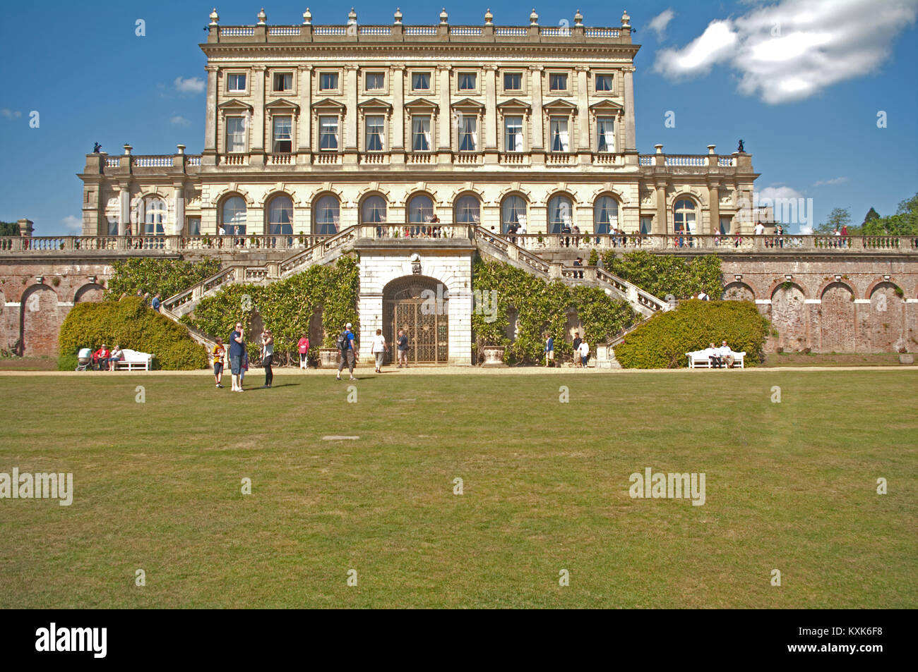 Cliveden house hi-res stock photography and images - Alamy