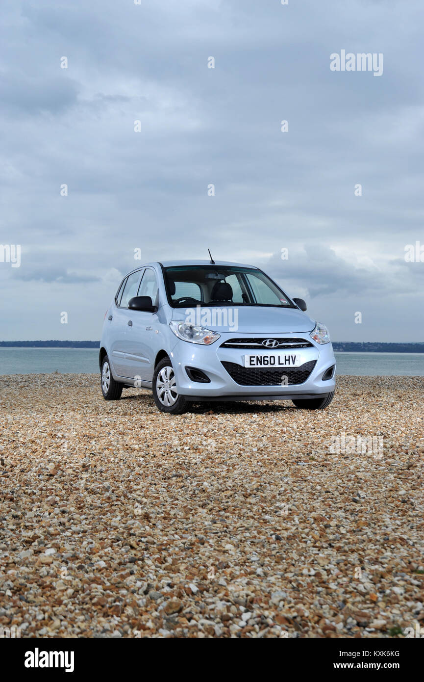 2011 Kia i10 compact city car Stock Photo - Alamy