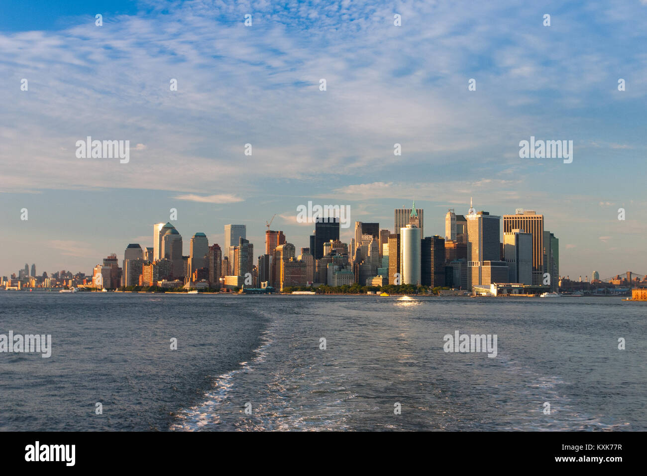 Panoramic view of Manhattan at sunset, view from Staten Island, New ...