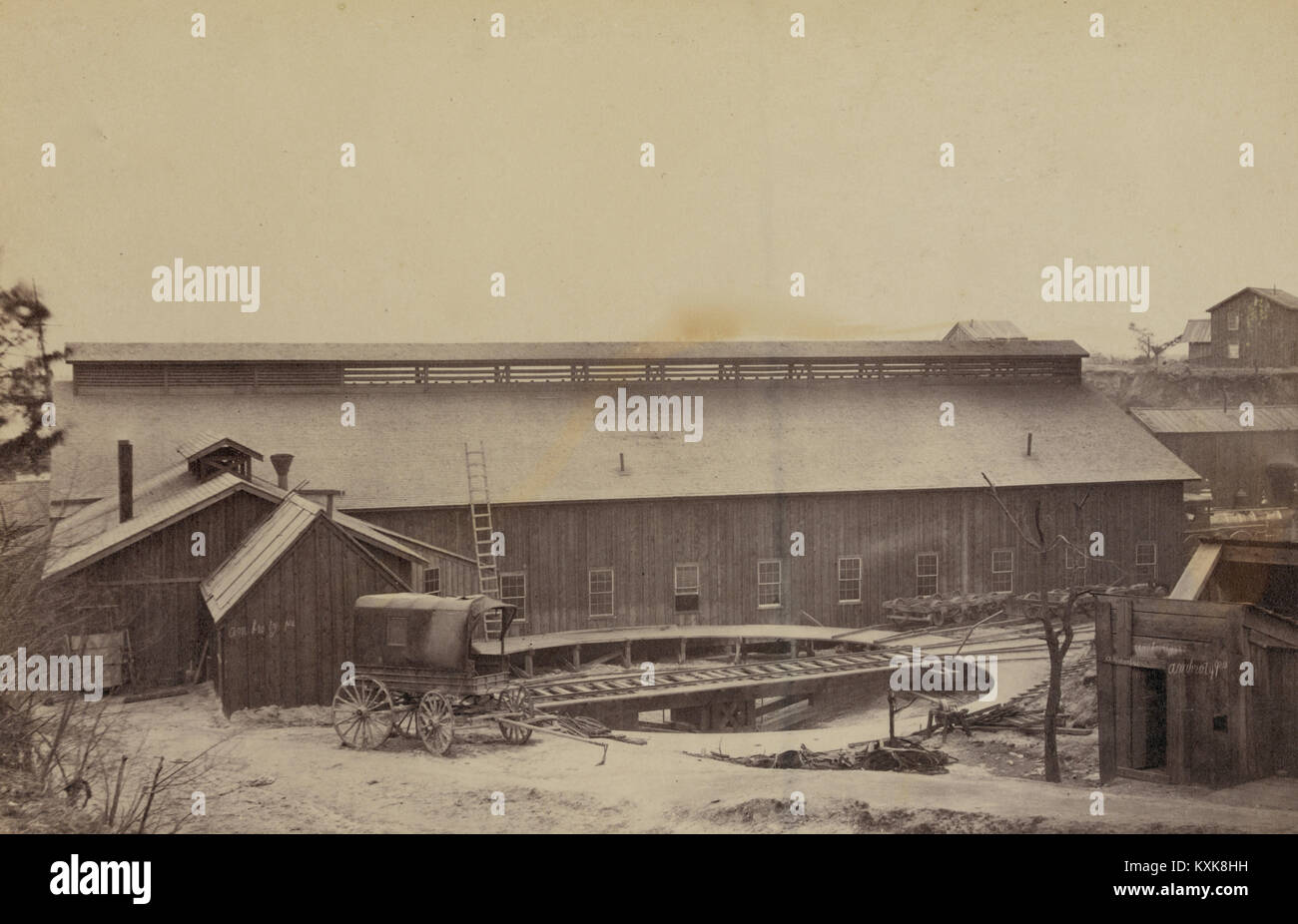 Railroad turntable hi-res stock photography and images - Alamy