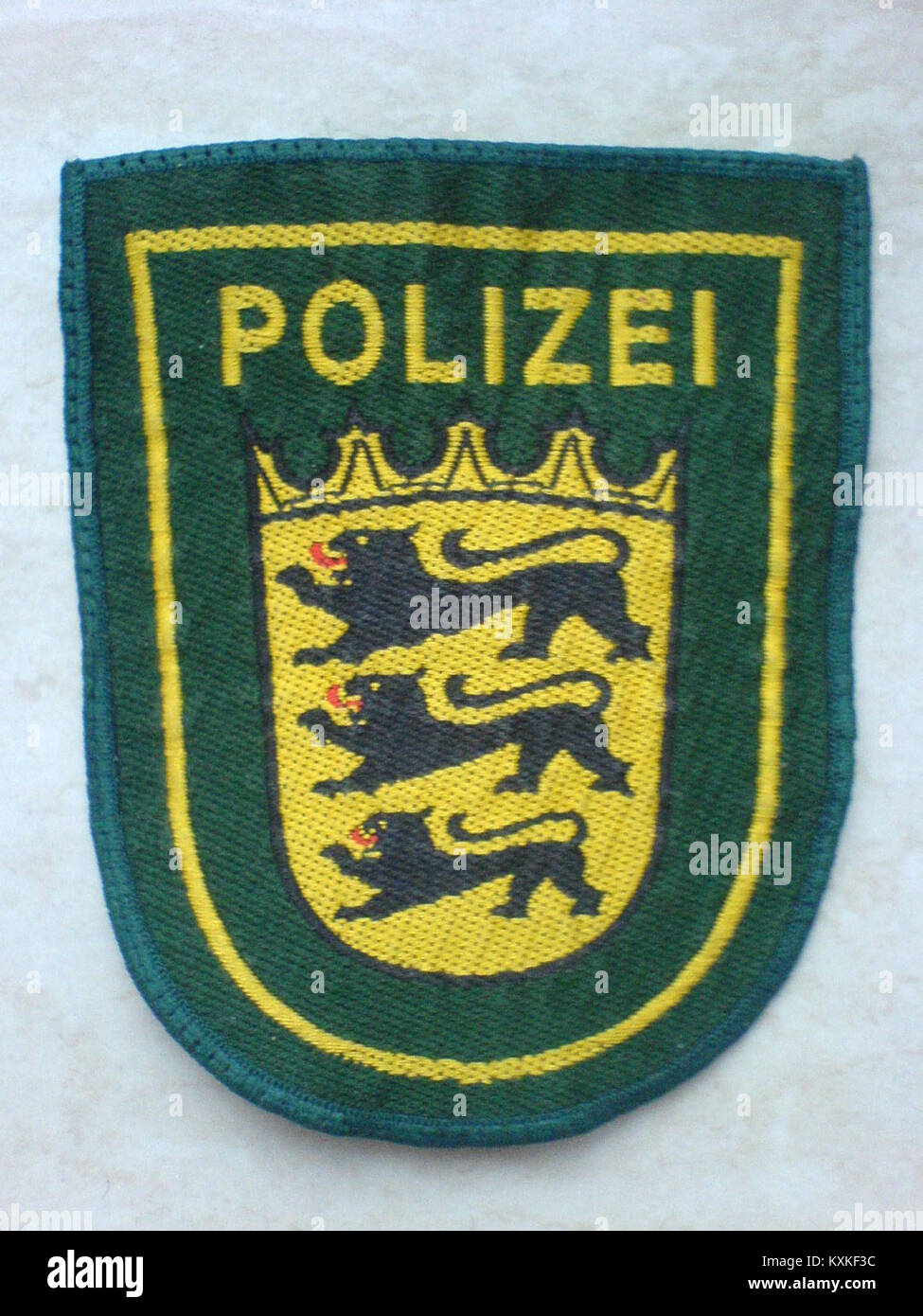 Shoulder police hi-res stock photography and images - Alamy